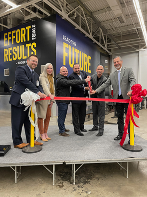 Penske Truck Leasing Dedicates Diesel Training Lab At Lincoln Tech’s ...