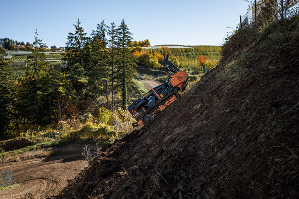 FAE Introduces New RCU45 Ultra-Compact Tracked Carrier | Supply Post ...