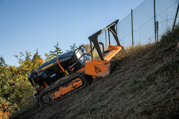 FAE Introduces New RCU45 Ultra-Compact Tracked Carrier | Supply Post ...