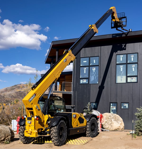 Caterpillar Launches New Telehandlers | Supply Post - Canada's #1 Heavy ...