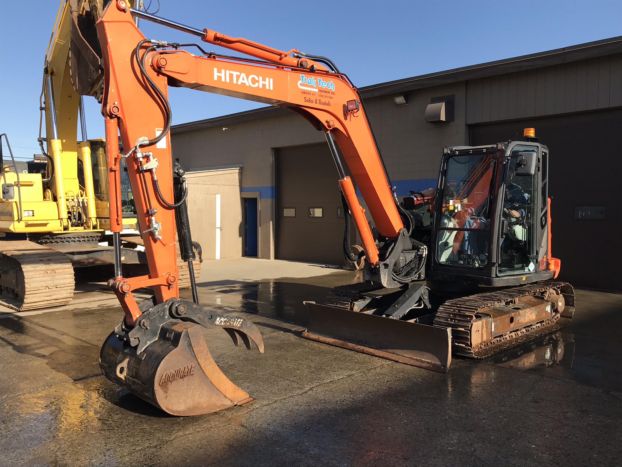 2016 Hitachi ZX85USB-5N (For Sale or Rent)